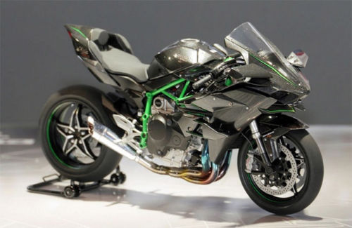 Motorcycle Model Kits - themodellerstoolbox.com