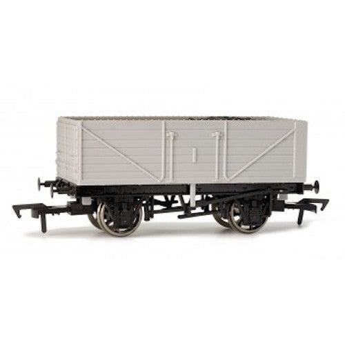 Unpainted Wagons - themodellerstoolbox.com