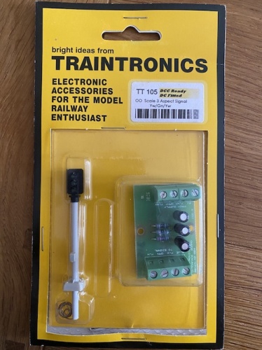 Traintronics TT105 3 Aspect Signal Yellow/Green/Yellow OO Gauge ...